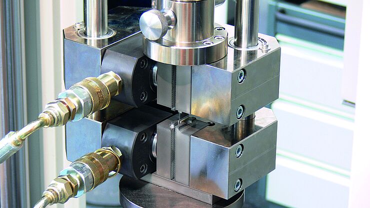 Composite testing | ZwickRoell