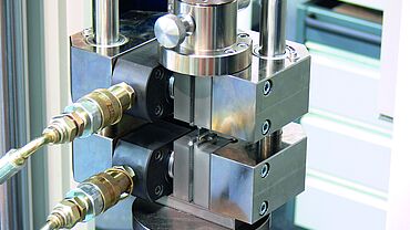 Composite testing | ZwickRoell