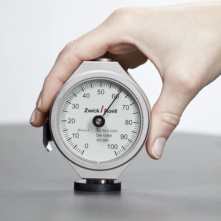 Durezza Shore / Durezza durometro: ASTM D2240 | ISO 48-4 | ZwickRoell