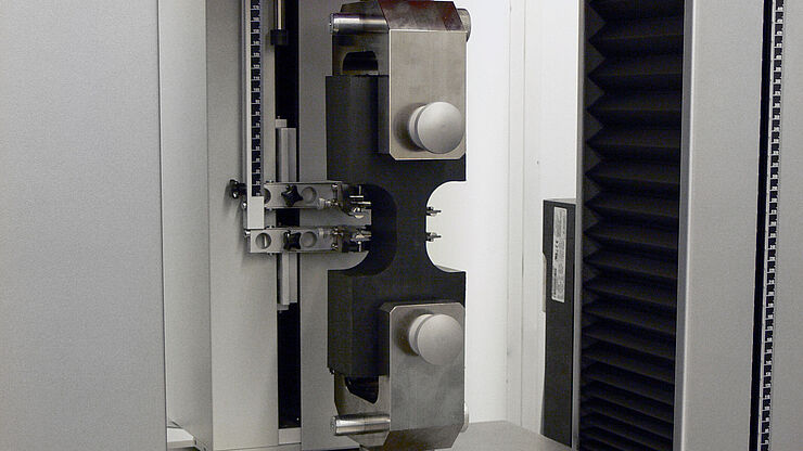 Zugversuch Werkstoffprüfung: Anwendung | ZwickRoell