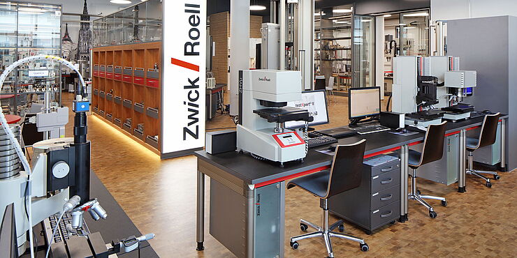 Laboratorium Pengujian Material dan Komponen | ZwickRoell