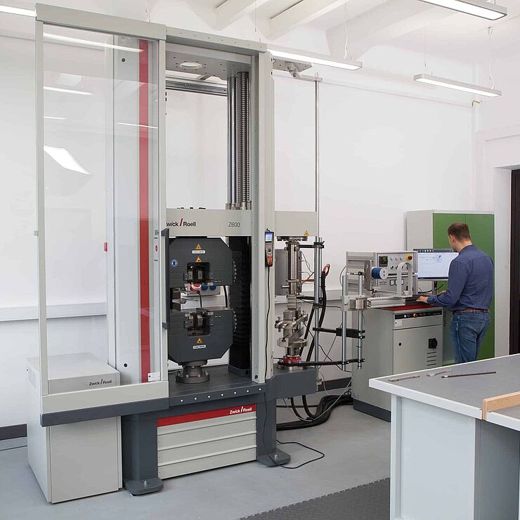 Testing of Fasteners | ZwickRoell