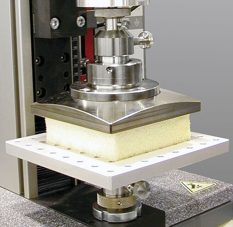 ISO 3386 compression stress value soft foam | ZwickRoell