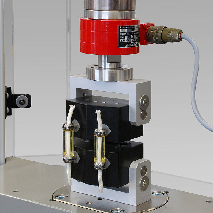 Testing of spinal implants to ISO 12189-8 and ASTM F1717 in a ...