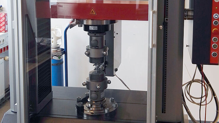 Metal 3D Printing: Tensile Tests on Additive Prepared Specimens ...