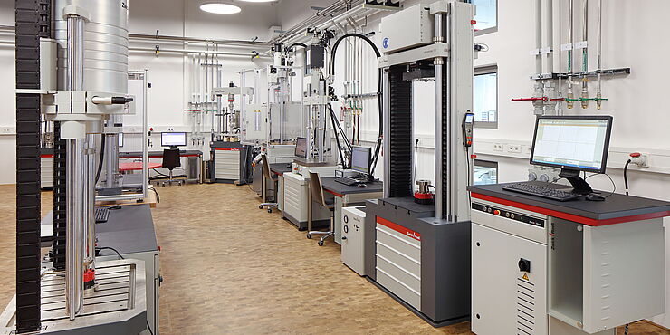 Laboratory for Materials and Components Testing | ZwickRoell