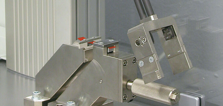 ISO 8256 | ASTM D1822 Tensile impact test plastics | ZwickRoell