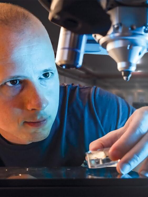 Case hardness depth - CHD - ISO 2639 | ZwickRoell