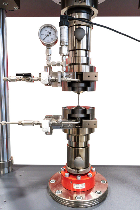 Hollow specimen testing under compressed hydrogen | ZwickRoell