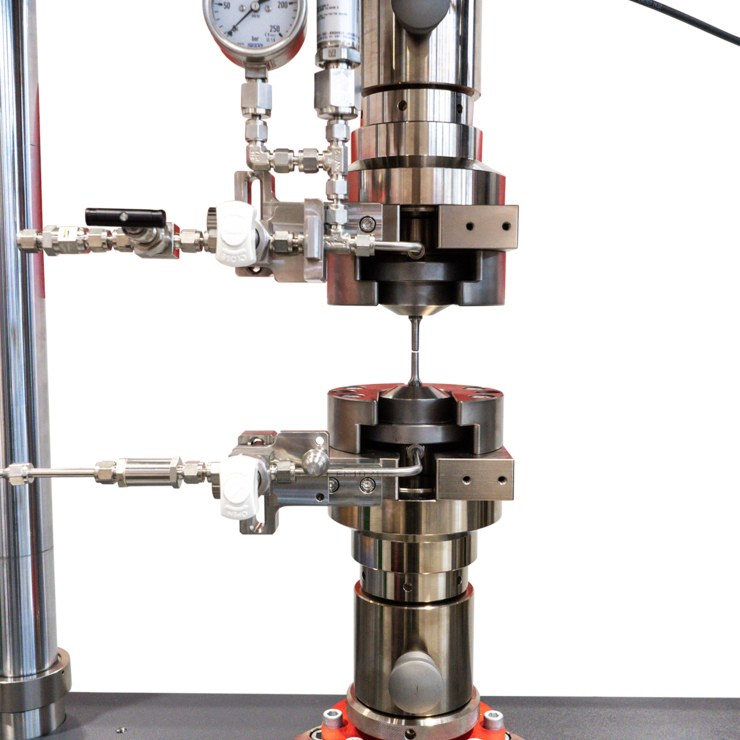 Hollow specimen testing under compressed hydrogen | ZwickRoell