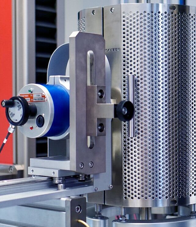 High-temperature testing systems | ZwickRoell