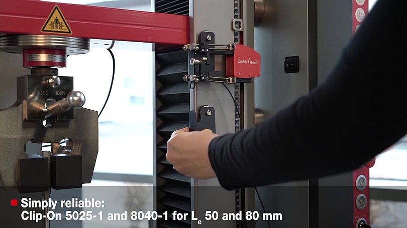 Clip-on extensometers | ZwickRoell