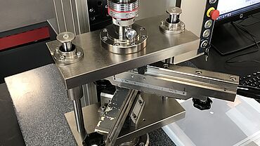 Testing lithium-ion batteries | ZwickRoell