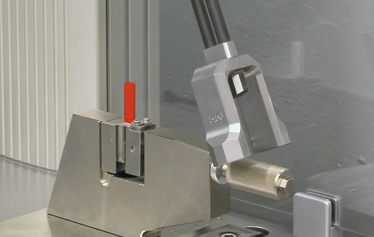 ISO 179 Charpy impact test plastics | ZwickRoell