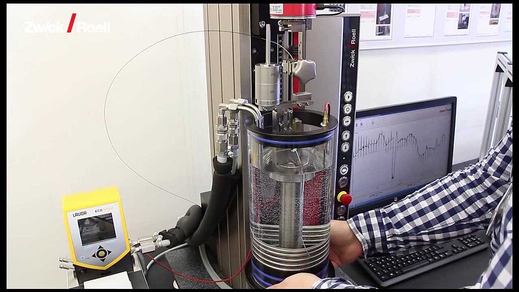 Catheter lubricity testing | ZwickRoell