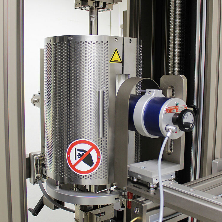 High-temperature testing systems | ZwickRoell