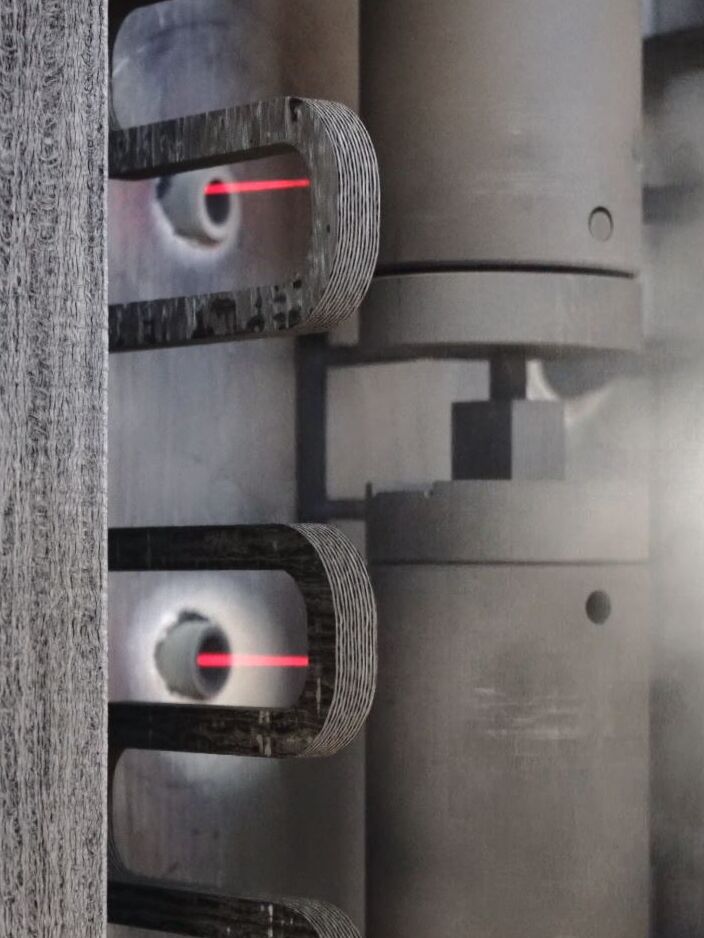 Ultra-high temperature testing on CMCs up to +2,000 °C in vacuum and ...