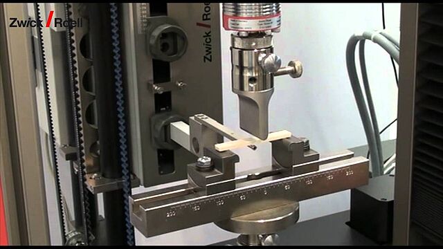 ISO 178 | 3 Punkt Biegeversuch Kunststoff | ZwickRoell