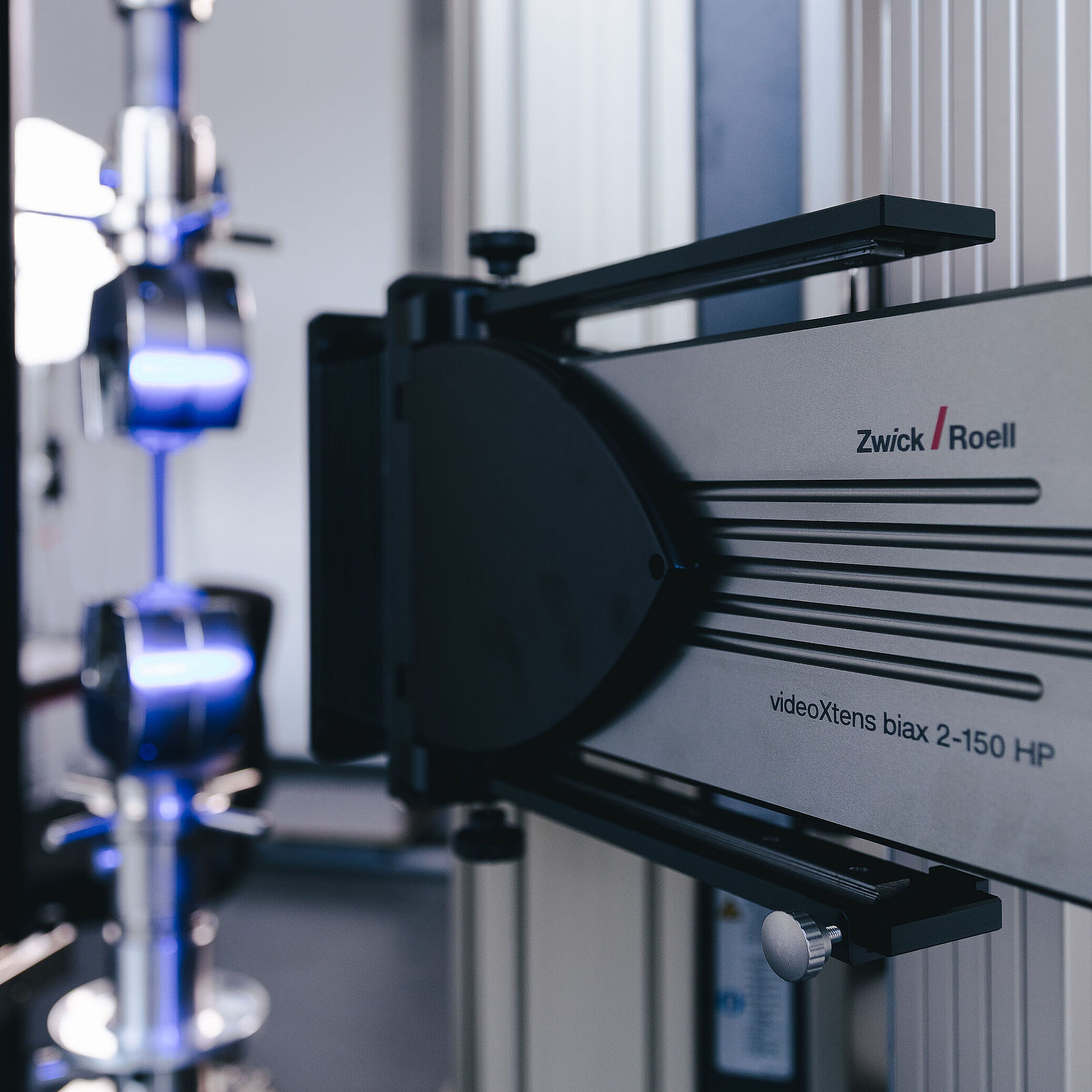 ISO 527-3 | tensile test on plastic film | ZwickRoell