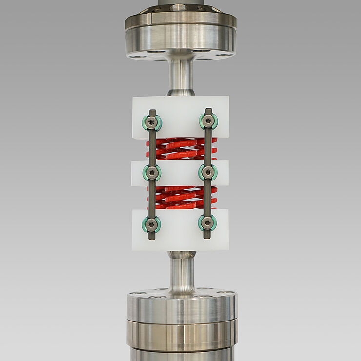 ASTM F1717, ASTM F2706, ISO 12189: testing of spinal implants | ZwickRoell