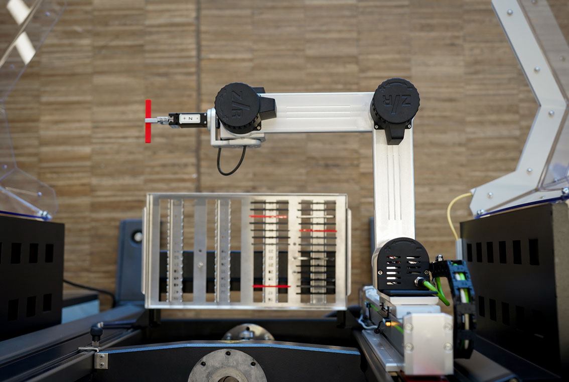 Automotive Testing - Testing for the automotive industry | ZwickRoell