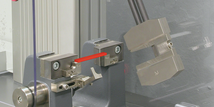 HIT pendulum impact testers up to 50 joules | ZwickRoell