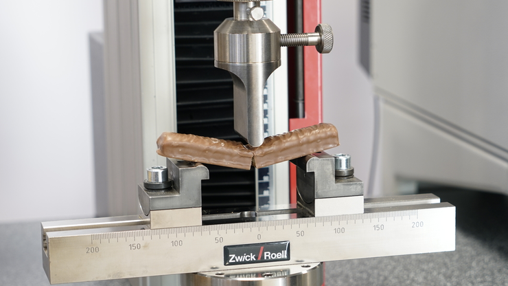 Texture analysis of food | ZwickRoell