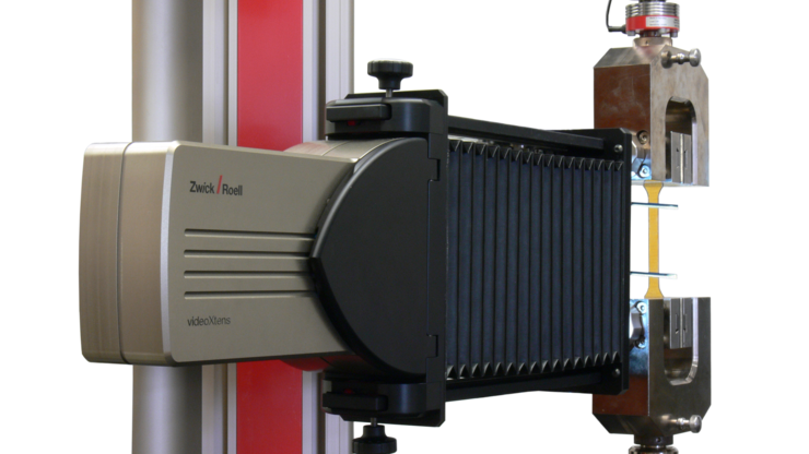 Extensometer Calibration - key factors | ZwickRoell